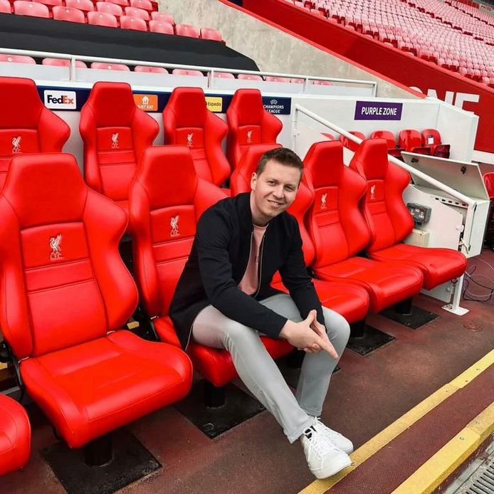 Sportcommentator Teun de Boer: ‘Deze avond is voor doelman Sikking een verschrikking’ | Berg en ...