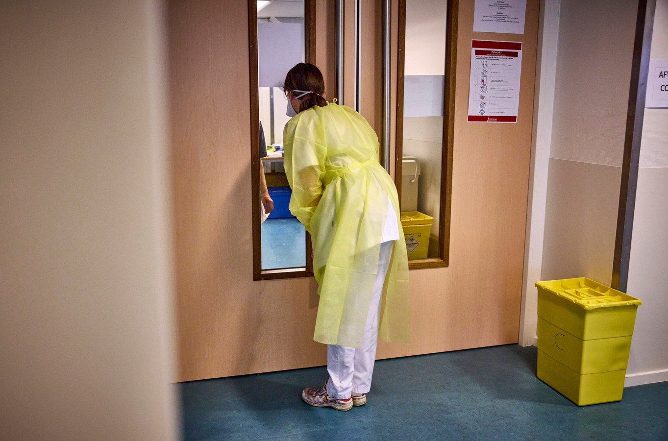 ‘Code antraciet’: kno-arts opereert geen kinderen met oorpijn, maar ...