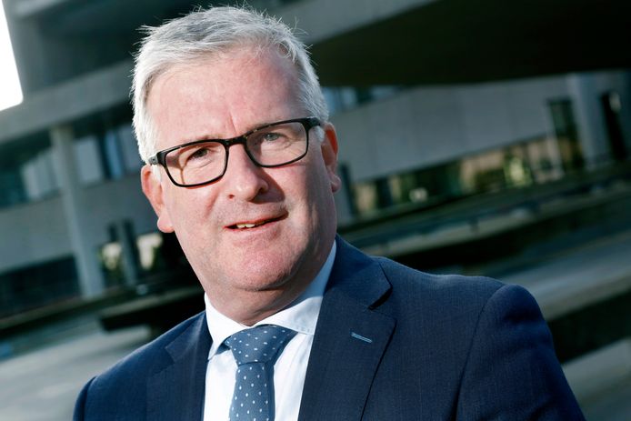 Voormalig wethouder Van Merrienboer leidt dialoog over verdeling ...