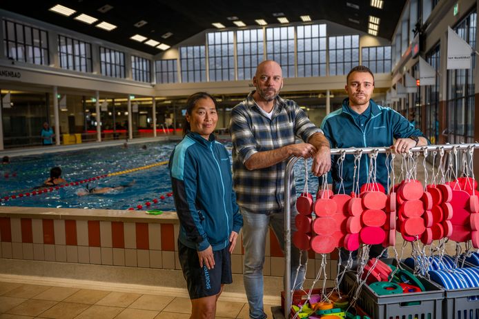 Zwembaden willen niet meer opdraaien voor kosten vele zwemlessen ...