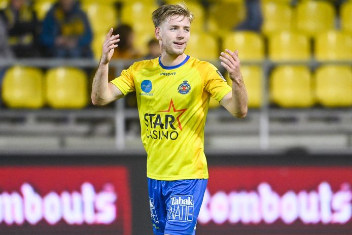 Reyners(21) breekt eindelijk door bij Waasland-Beveren: “Dacht dat het ...