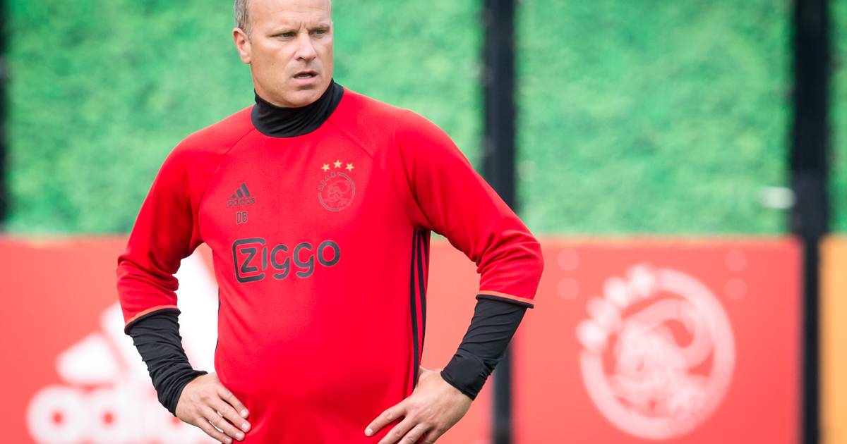 Dennis Bergkamp: Het is een enorm lulverhaal geworden | Voetbal ...