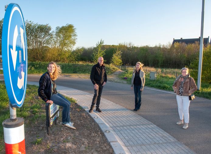 Gedraai om rotonde tussen Harderwijk en Ermelo | Ermelo | destentor.nl