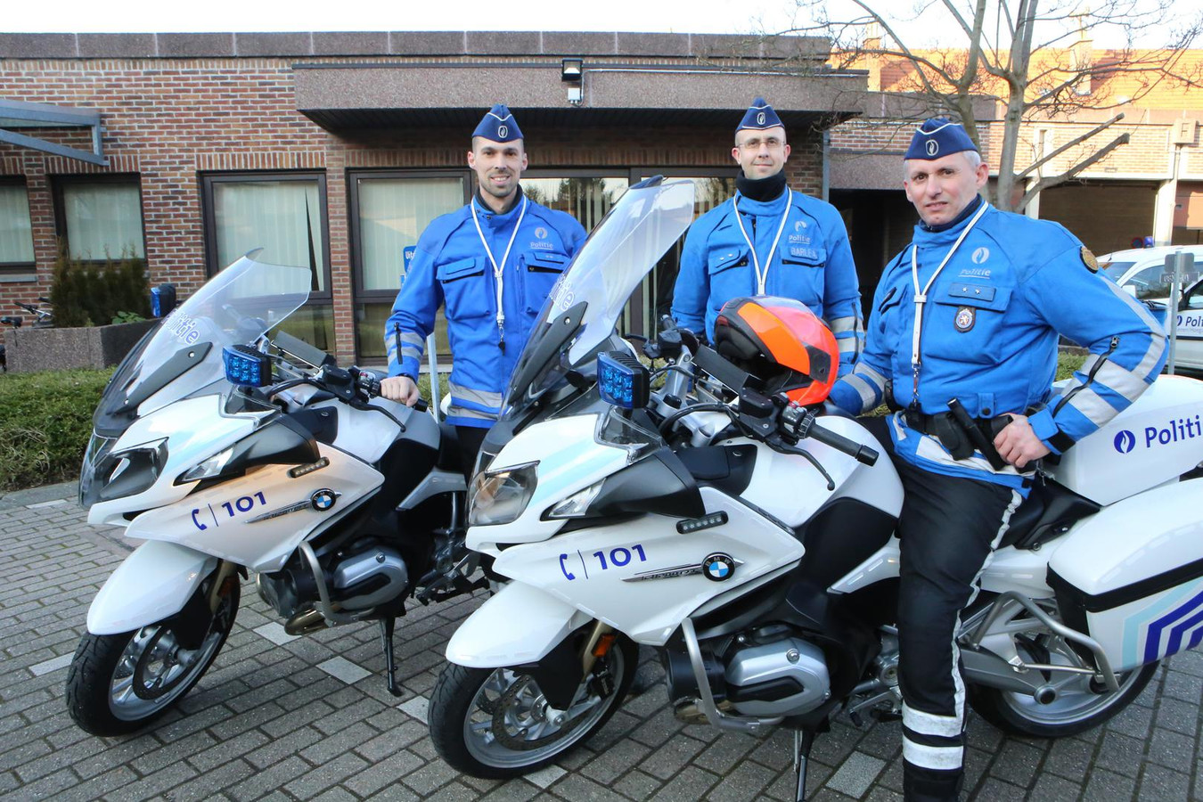 Politie krijgt nieuwe motoren | Foto | hln.be