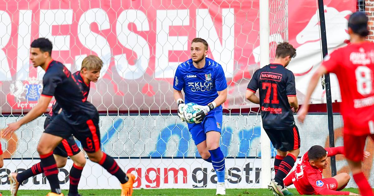 Cillessen behoudt basisplaats bij NEC, griepgolf in selectie voor duel ...
