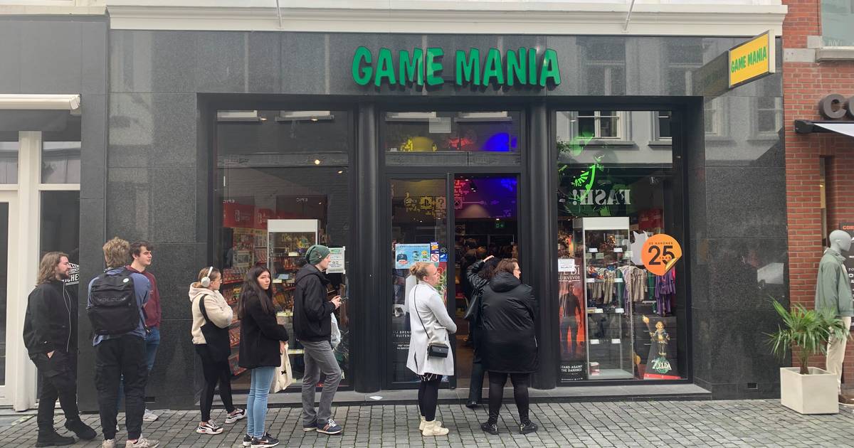 Meterslange rij bij Bredase spelwinkel voor nieuwe Zelda-game: ‘Ik ...