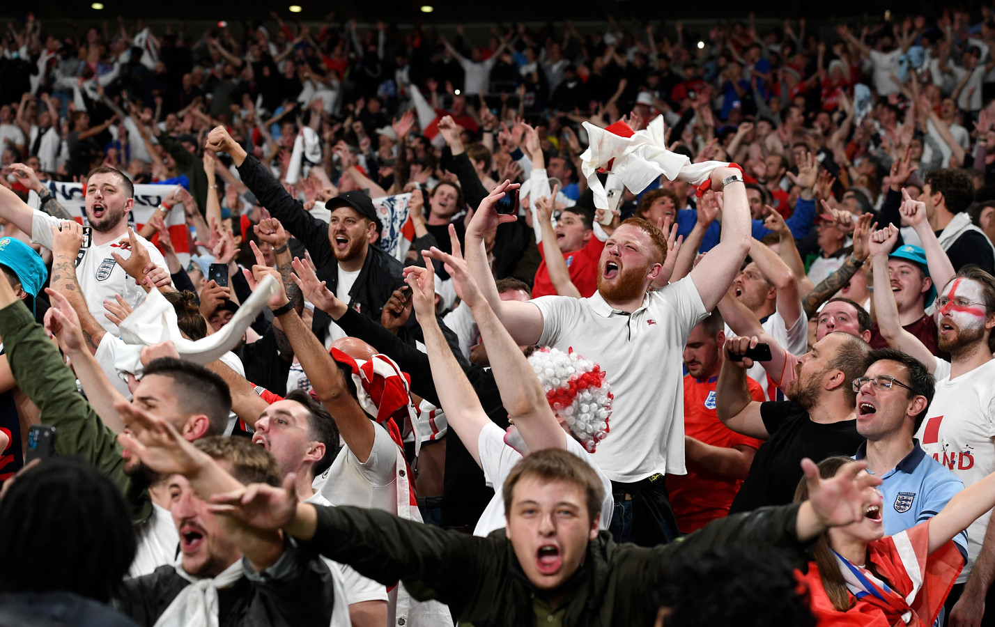 Engeland verkeert in staat van waanzin met historische EK-finale voor ...