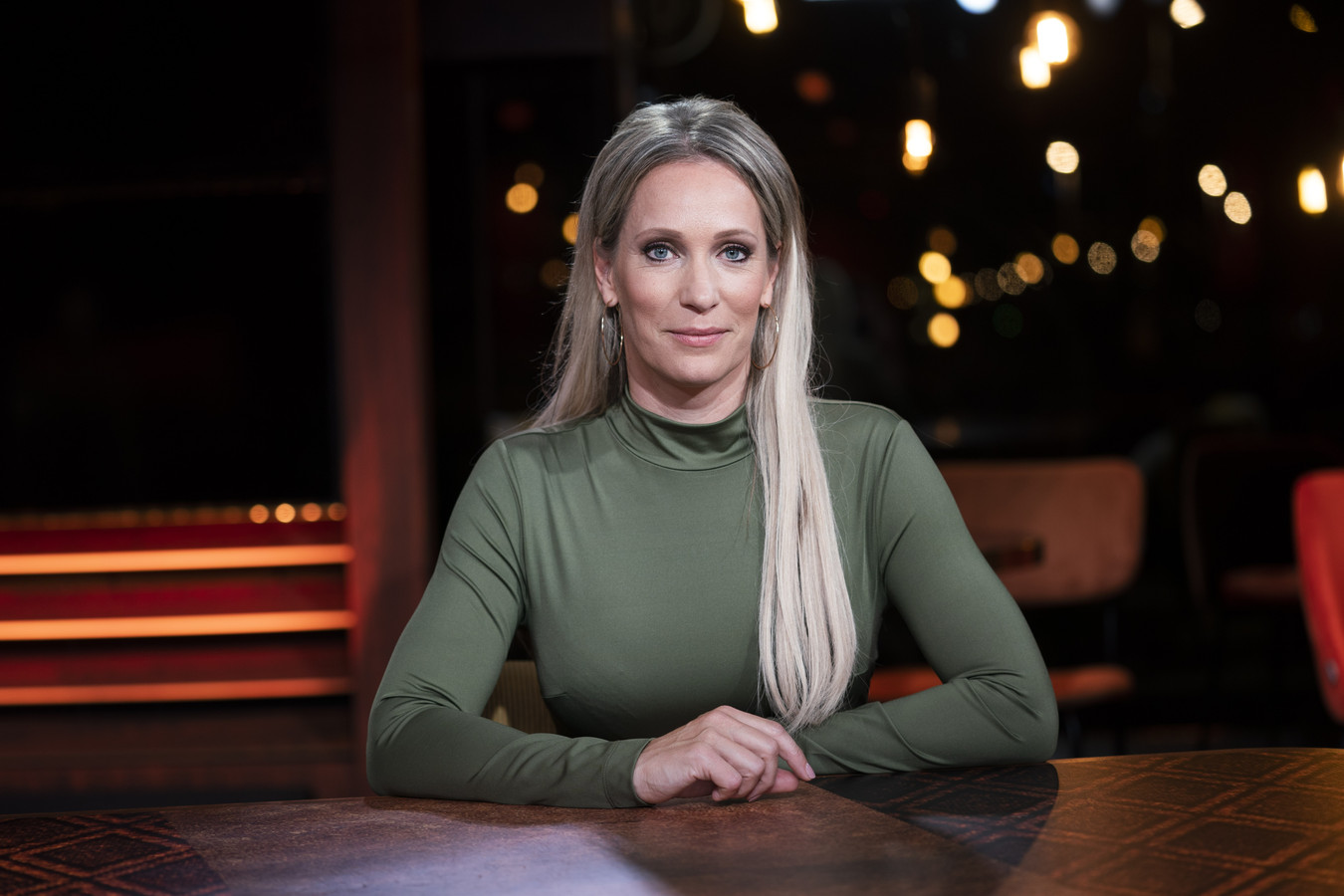 Kasteelplein en KMA in Breda zes weken lang decor van SBS6-talkshow met ...