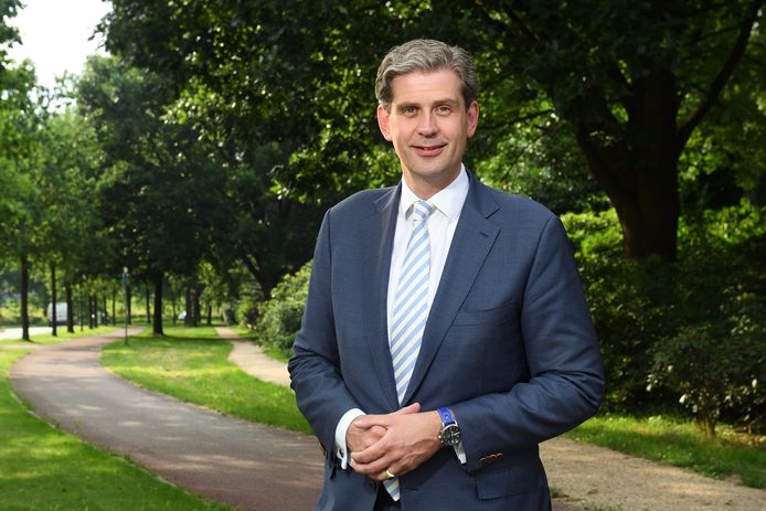 Scheidend burgervader Wouter Kolff getrouwd | De Vallei | gelderlander.nl