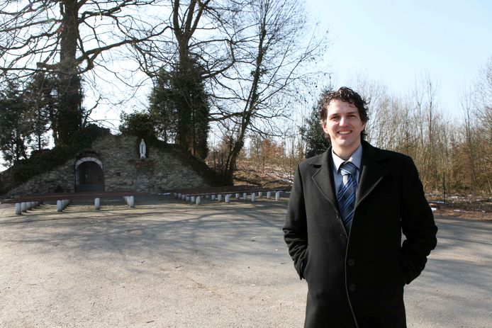 Herman Claeys stopt als schepen en verlaat Roosdaalse politiek ...