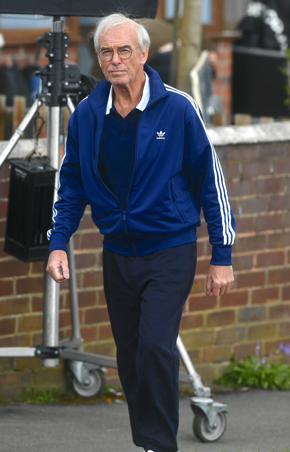 ‘James Bond’-acteur Pierce Brosnan onherkenbaar voor nieuwe rol | Foto ...