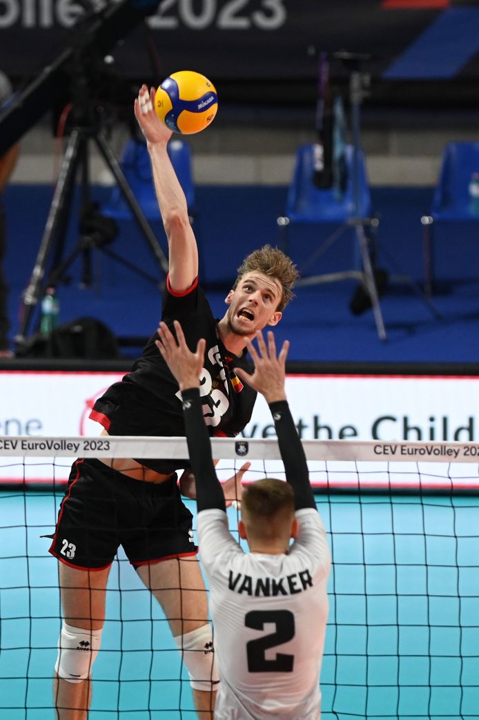 Red Dragons op één winstmatch van 1/8ste finale op EK | Sport | hln.be