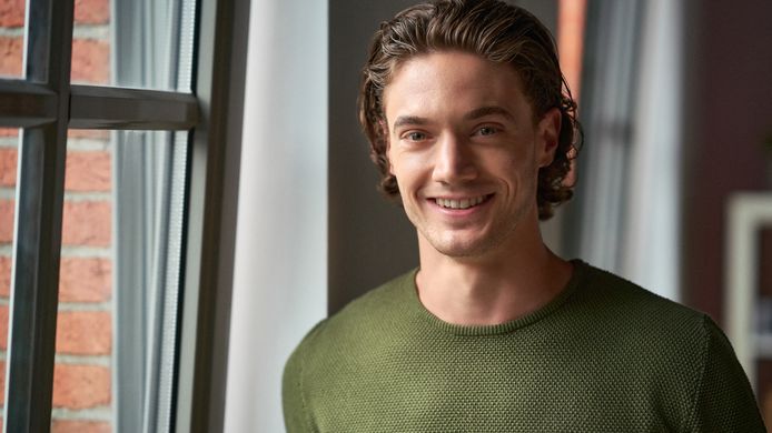 Christiaan heeft nog nooit een serieuze relatie gehad, maar geeft wel ...