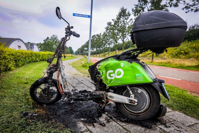 Vier deelscooters Go Sharing in vlammen op week na bekendmaking vertrek ...