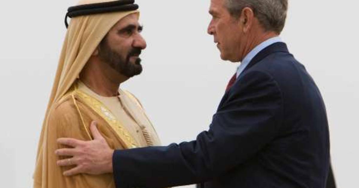 President Bush komt aan in Dubai | Buitenland | hln.be