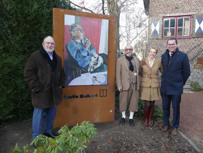 Martin Wallaert met zelfportret vereeuwigd in Machels straatbeeld ...