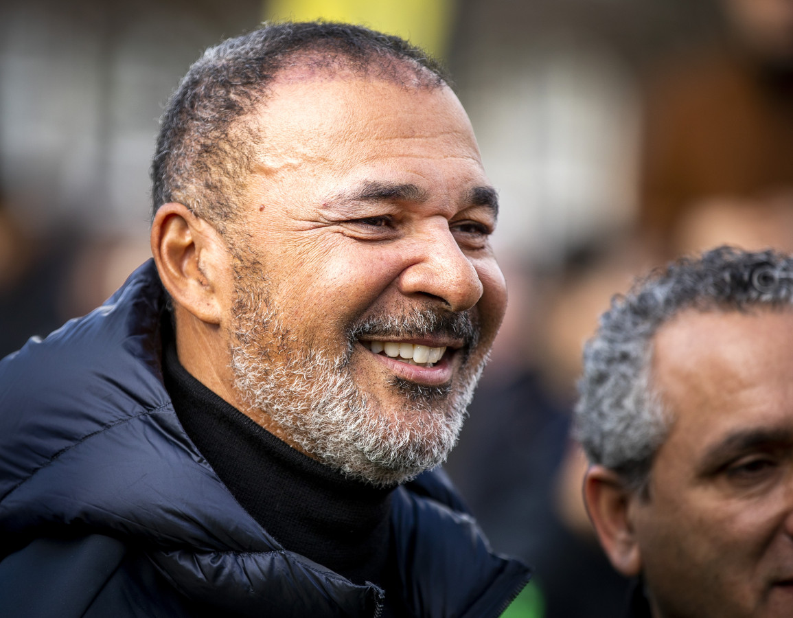 Nieuw voetbalprogramma met Ruud Gullit op Ziggo Sport | Foto | AD.nl