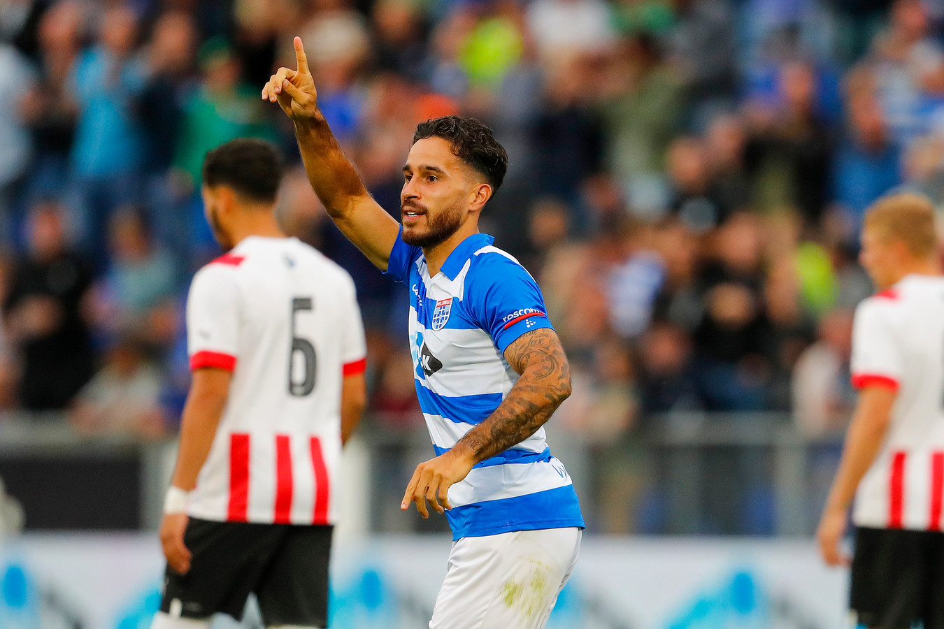Elstenaar Jordy Tutuarima na Griekse gekte op titeljacht met PEC Zwolle ...