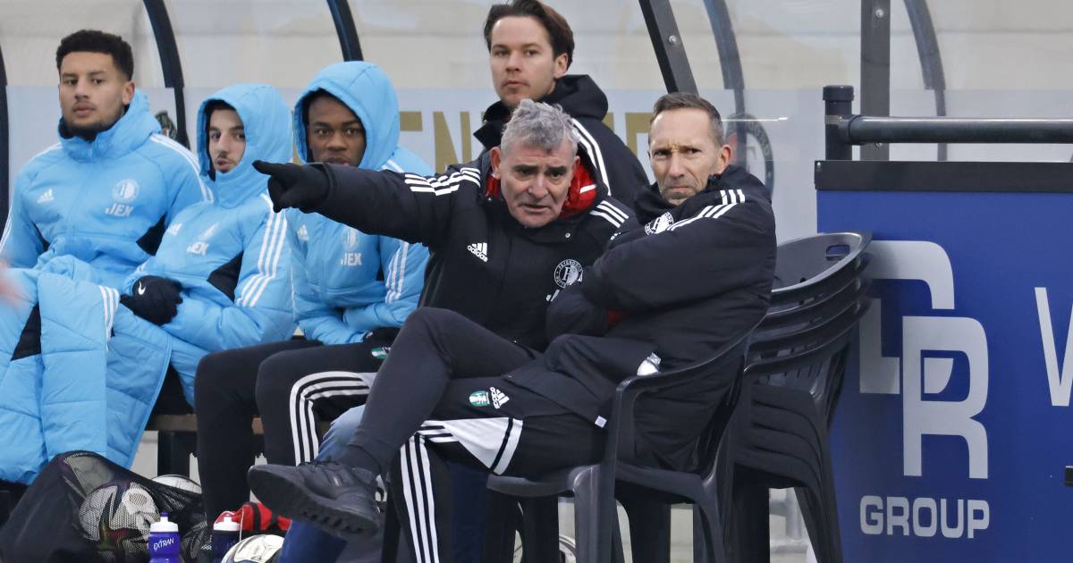 Stafleu kan ogen niet geloven als interim-trainer bij Sportclub ...