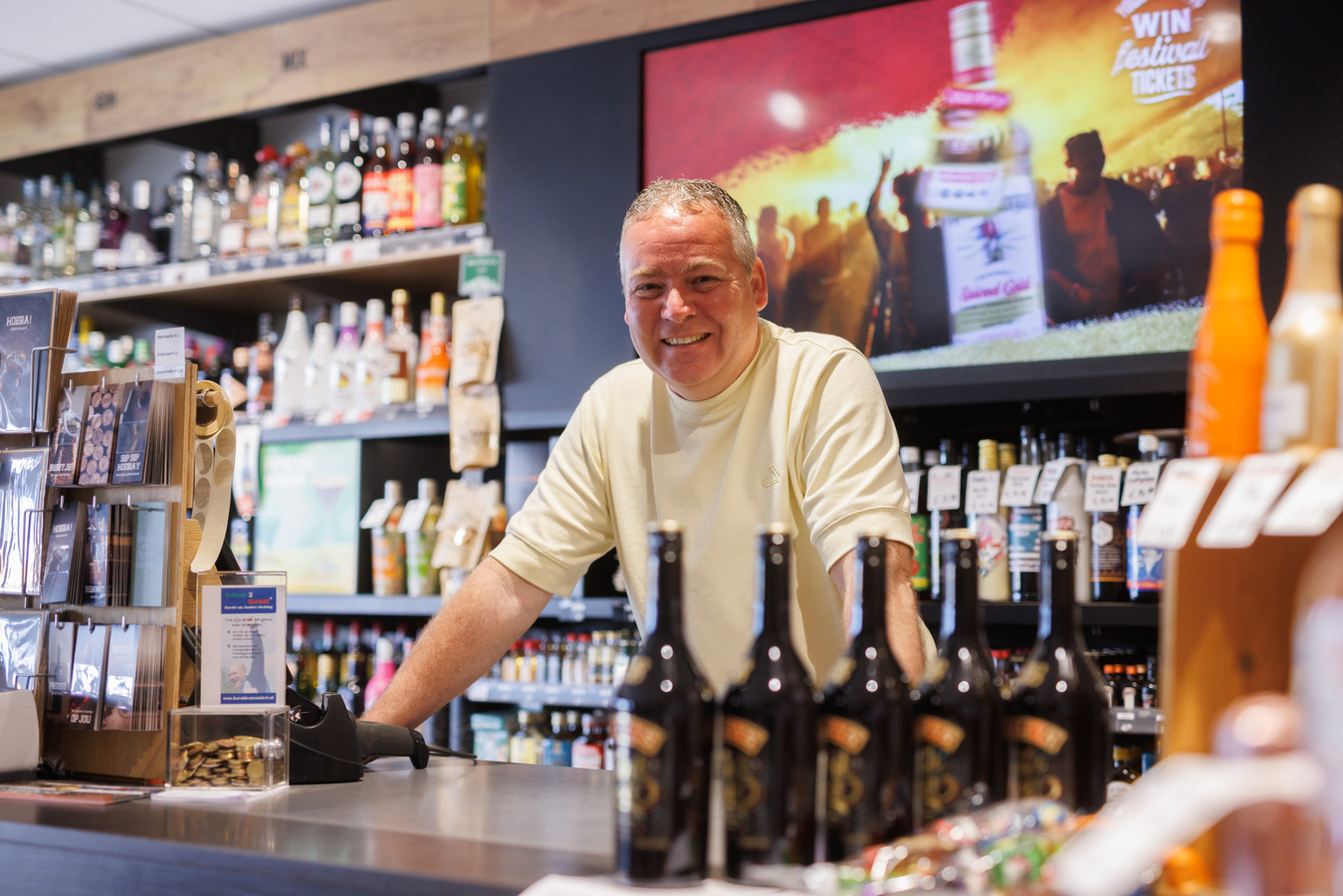 Door dieven gedupeerde slijter post filmpje: ‘Hierbij onze vrienden die ...