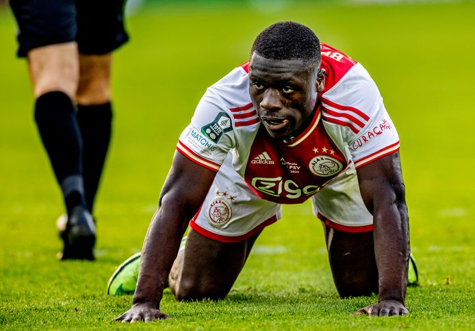 Brian Brobbey en twee waarschijnlijke vertrekkers de schlemielen bij ...