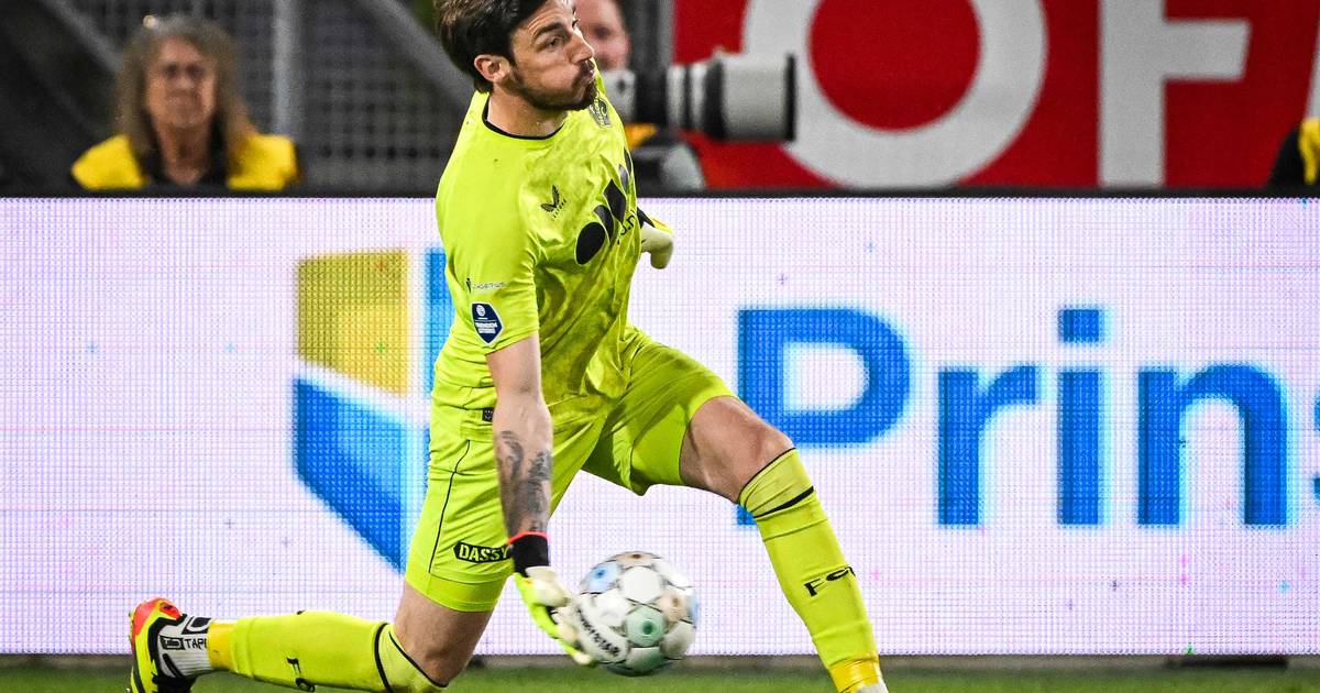 Met haast niet te kloppen keeper Barkas als rustpunt gloort Europees voetbal voor FC Utrecht ...