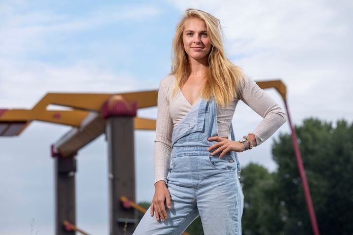 Rosalin doet mee aan gevaarlijkste zeilrace ter wereld: ‘We beginnen met windkracht 10 tegen ...