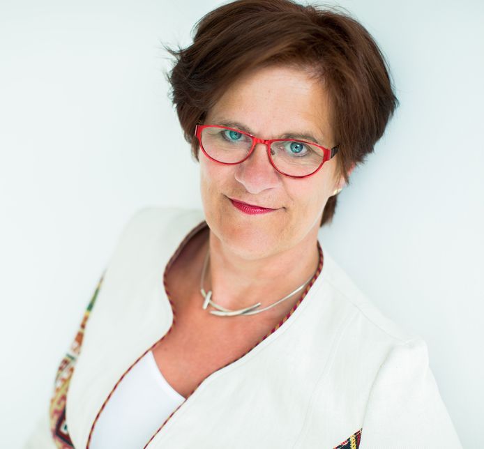 Vrouwenplatform Carree Overijssel gaat strijd aan tegen vooroordelen ...