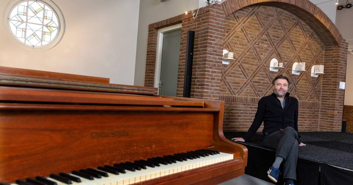 Blije gezichten, daar gaat het om in de Koppelkerk; pianist Matthijs ...