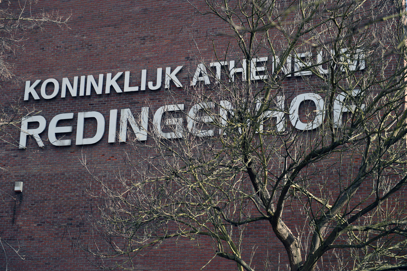 “Enorm veel klassen naar huis gestuurd of in de studie gezet voor ...