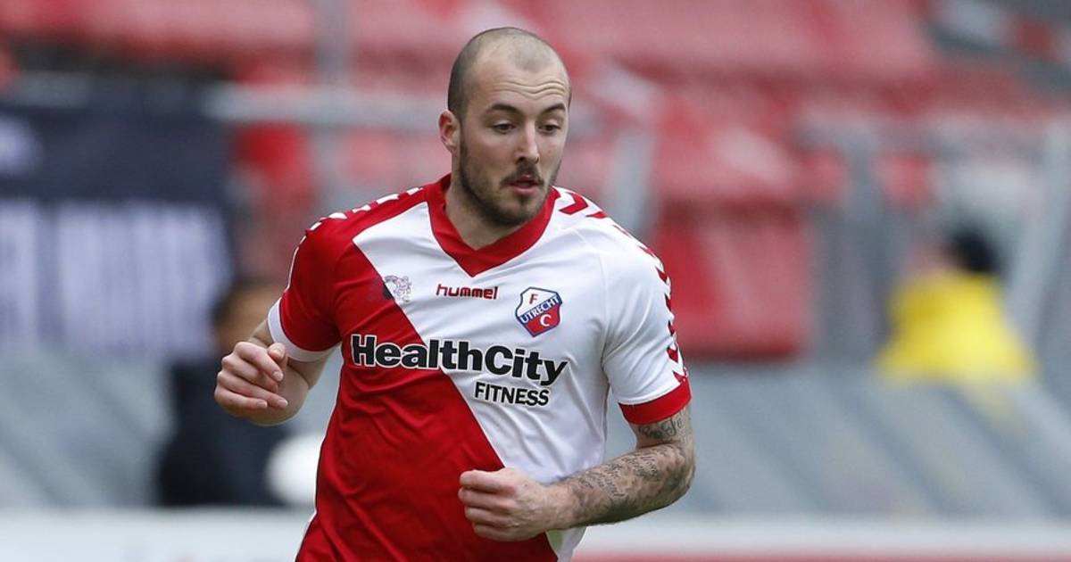 Steve De Ridder treft raak voor Utrecht | Eredivisie | hln.be