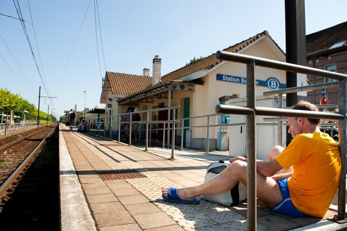 NMBS zorgt voor 2.000 extra zitplaatsen: “Kom met de trein naar de ...