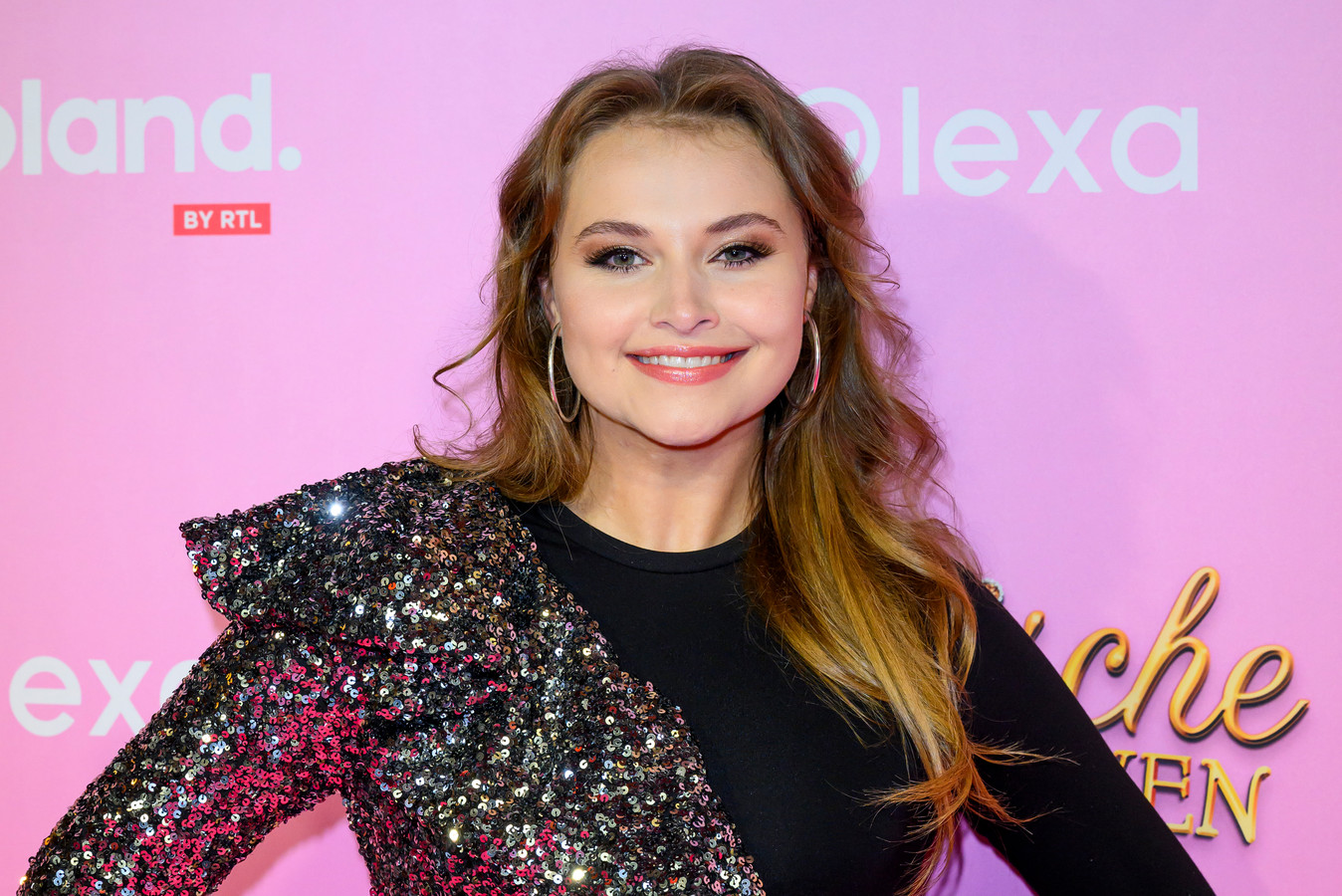 Vajèn van den Bosch staat open voor rol van Glinda in musicalversie ...