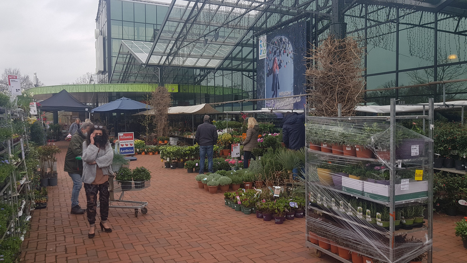 Corona levert veel meer ‘groene vingers’ op | Foto | gelderlander.nl