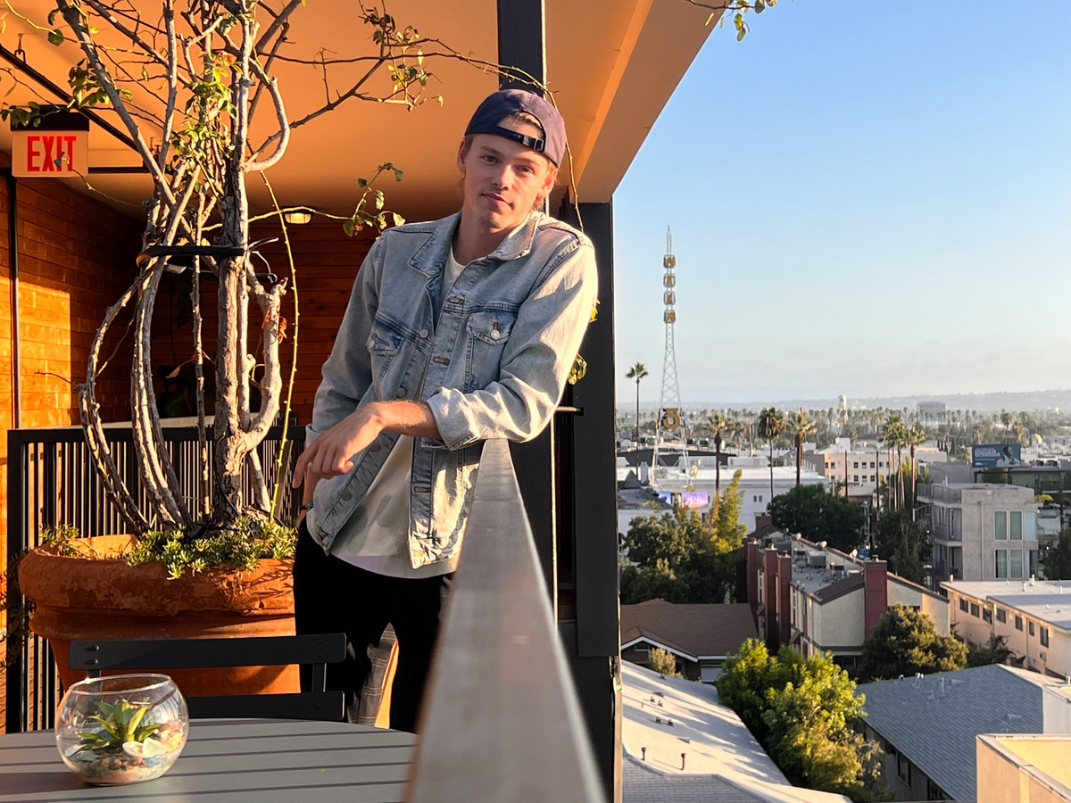 Vlaming Tom Sys volgt prestigieuze acteeropleiding in Hollywood: "In ...