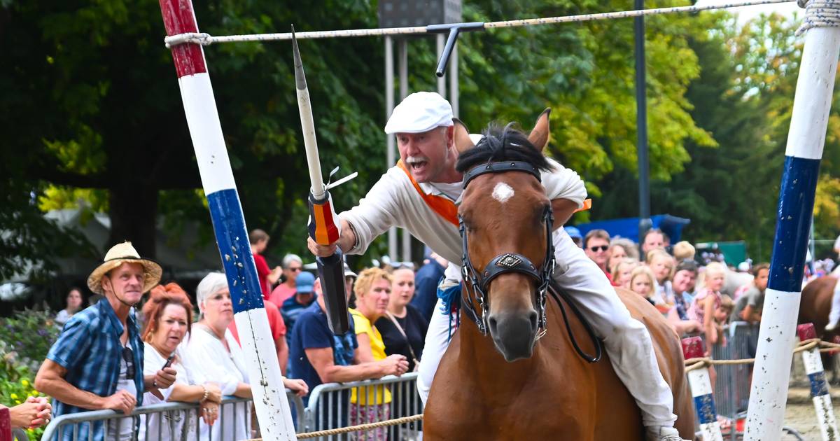 Iedere ringrijder droomt ervan: ‘wie het Beeldje van Beatrix wint ...
