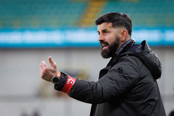 Le Cercle Bruges prolonge son entraîneur Miron Muslic jusqu'en 2025 ...