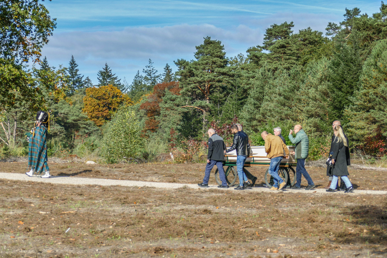 Peters laatste wens ging in vervulling: begraven in de natuur, maar wel dertig jaar te vroeg ...