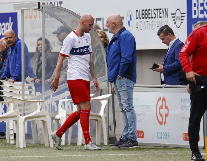 Barendrecht gaat weer over de rooie: ‘Het wordt wel heel moeilijk zo ...