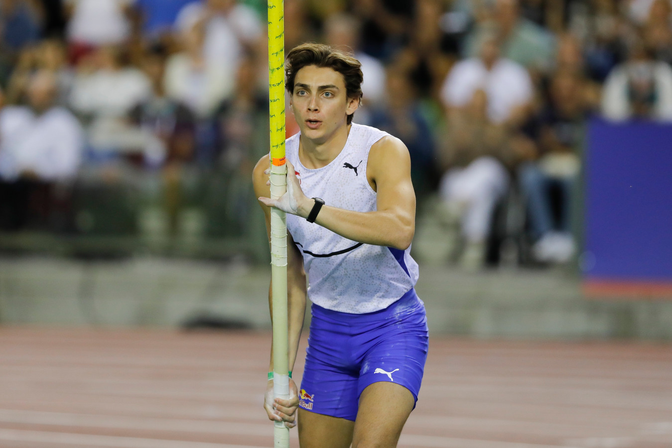 MEMORIAL. Duplantis zet net geen wereldrecord neer - Thiam zesde in ...