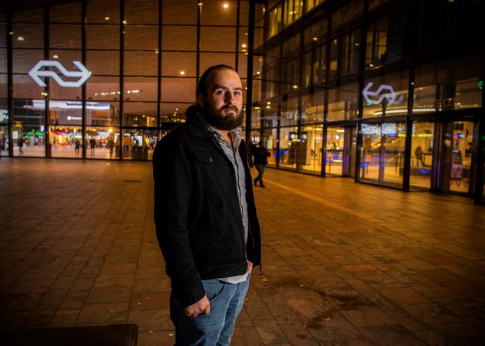 Ali (29) is onterecht opgepakt op verdenking van terrorisme: ‘Ik ben ...