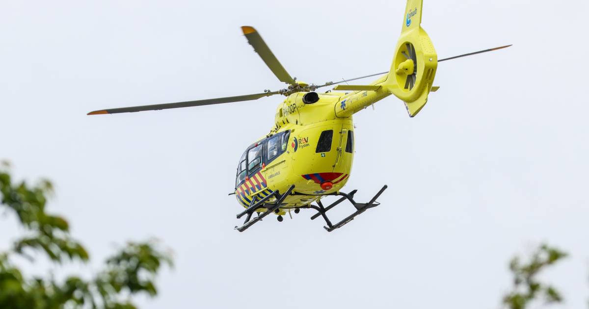 Installateur overlijdt na val van dak bij leggen zonnepanelen in ...