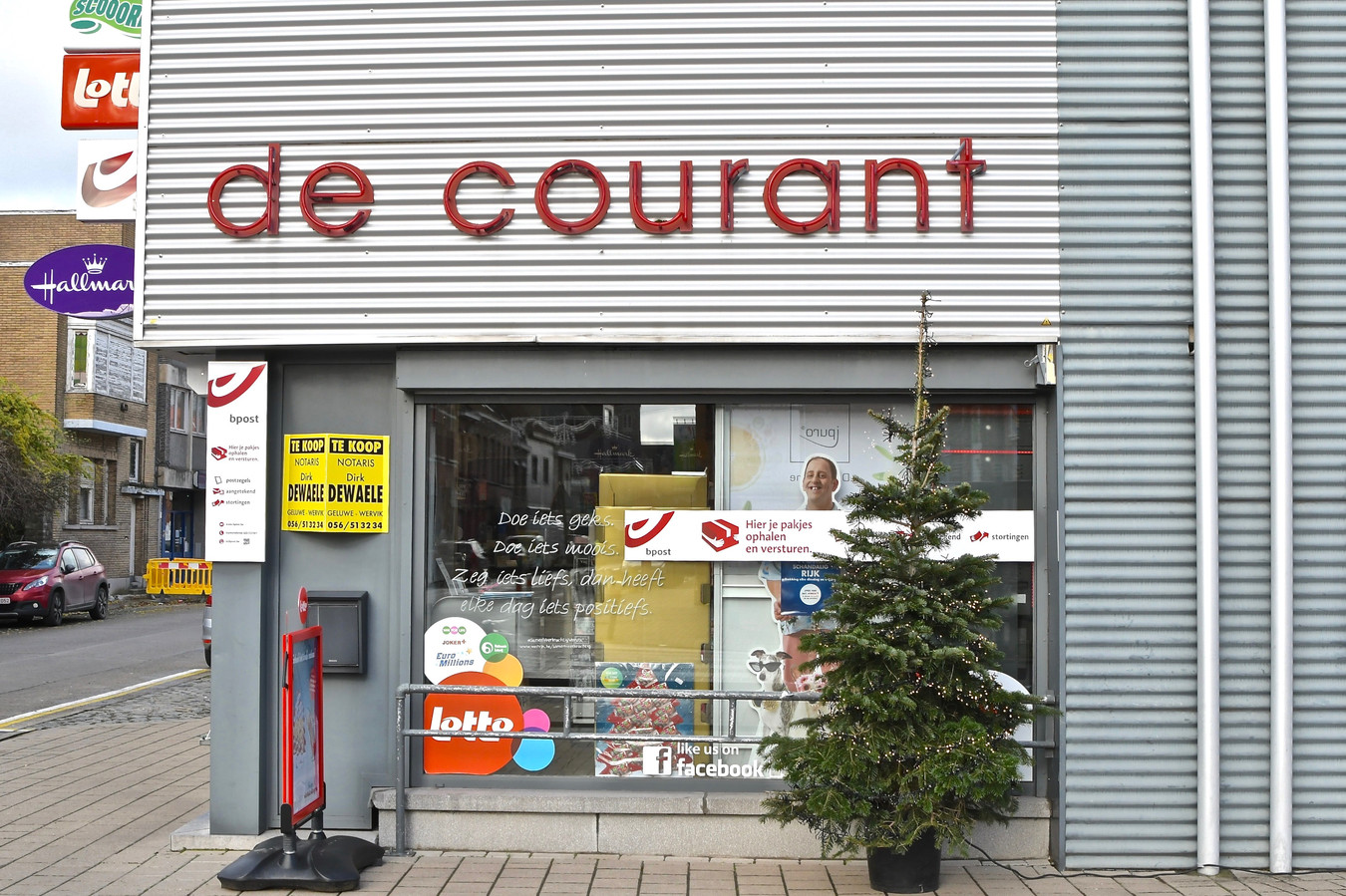 Krantenwinkel De Courant staat te koop, commerciële ligging is een ...