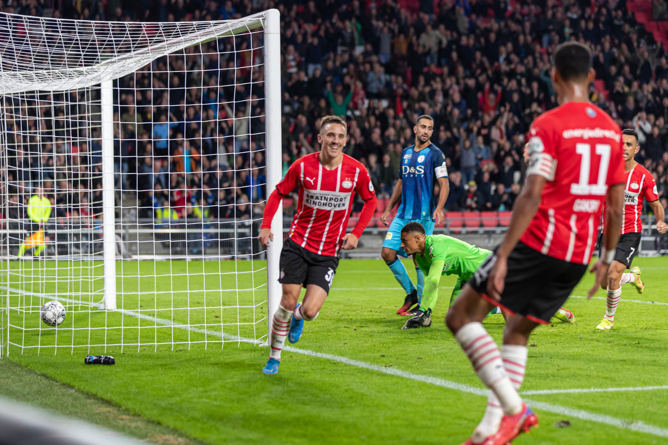 Ryan Thomas kwakkelde met blessures dit seizoen, maar is nu belangrijk ...