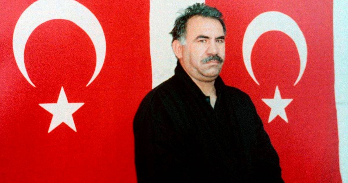 PKK-leider Öcalan roept op tot historisch bestand | Buitenland | AD.nl