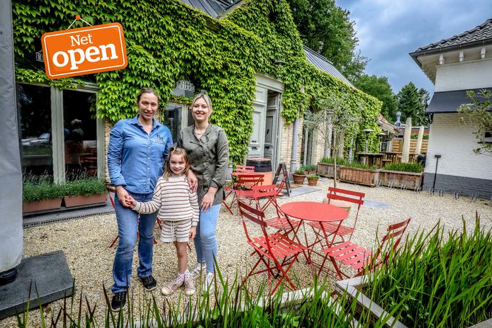 NET OPEN. Vaste klanten uit Ruiselede vinden de weg al naar Beernem ...