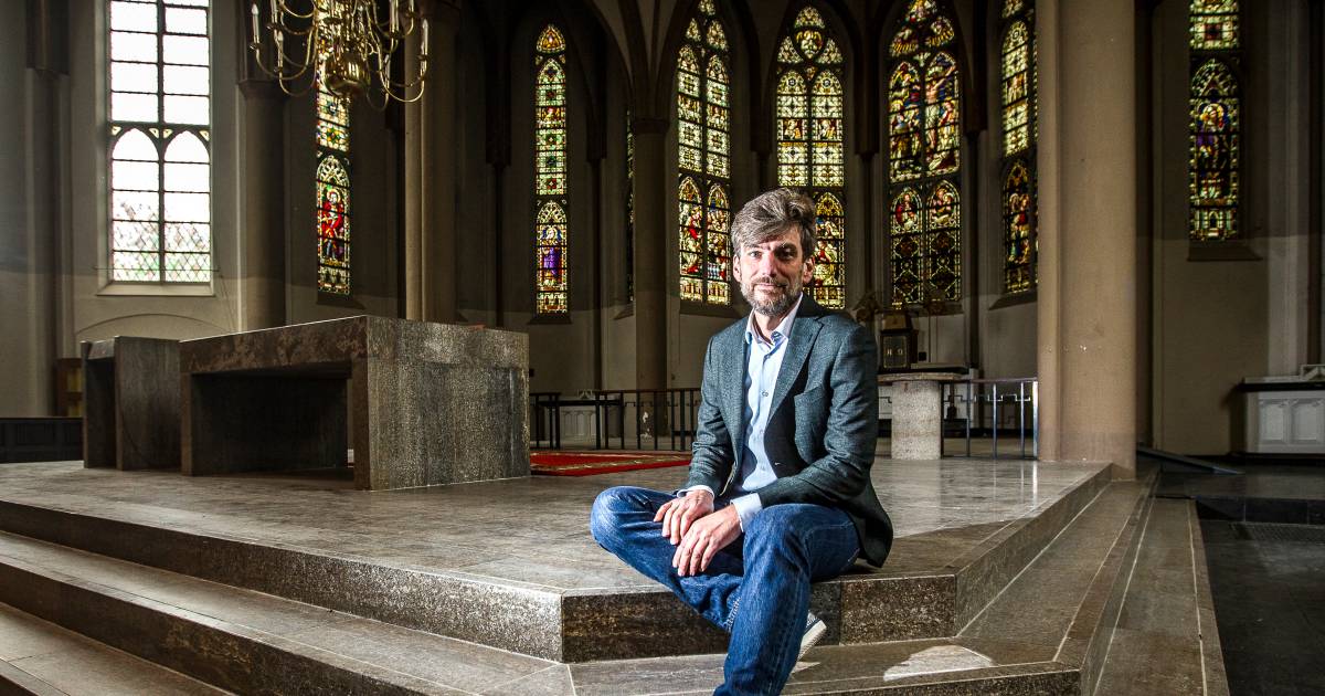 Opgestapte bestuurder houdt Isaac Beeckman Academie nog stevig in zijn ...