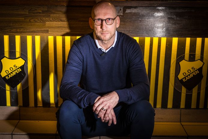 Jaap Stam voelt zich niet te groot voor amateurclub: ‘Dit is voor de ...