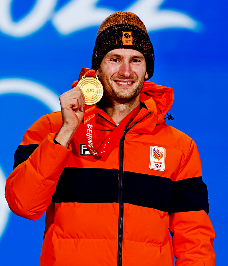 Thomas Krol (31) stopt met schaatsen om piloot te kunnen worden: ‘Tijd ...