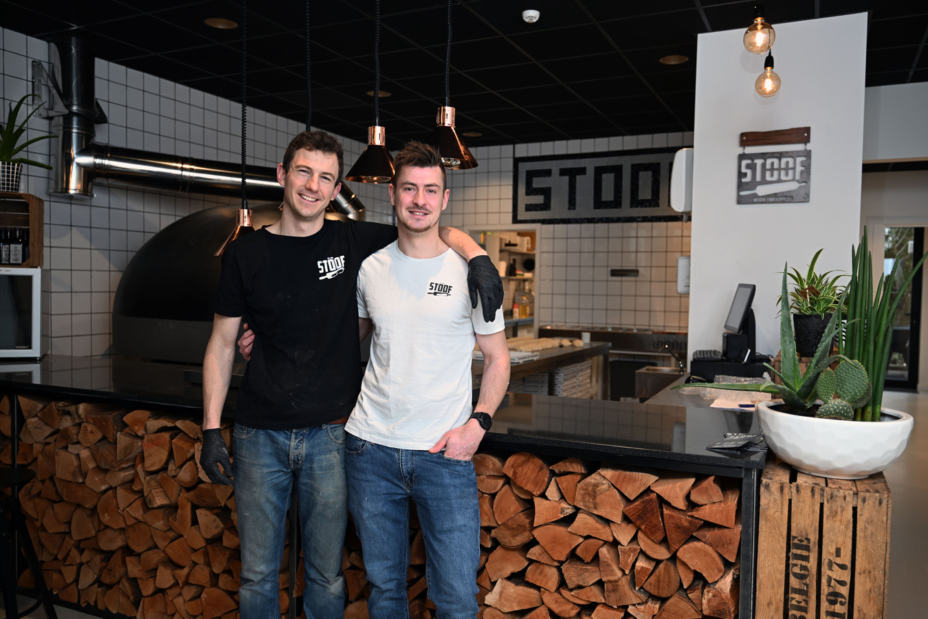Artisanale pizzabakker Stoof opent tweede afhaallocatie: “Slechts vier ...